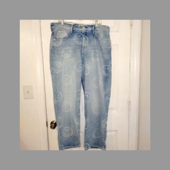 H&M | Jeans | Nwt Hm X Smiley Mens Relaxed Fit Blue Jeans With ...